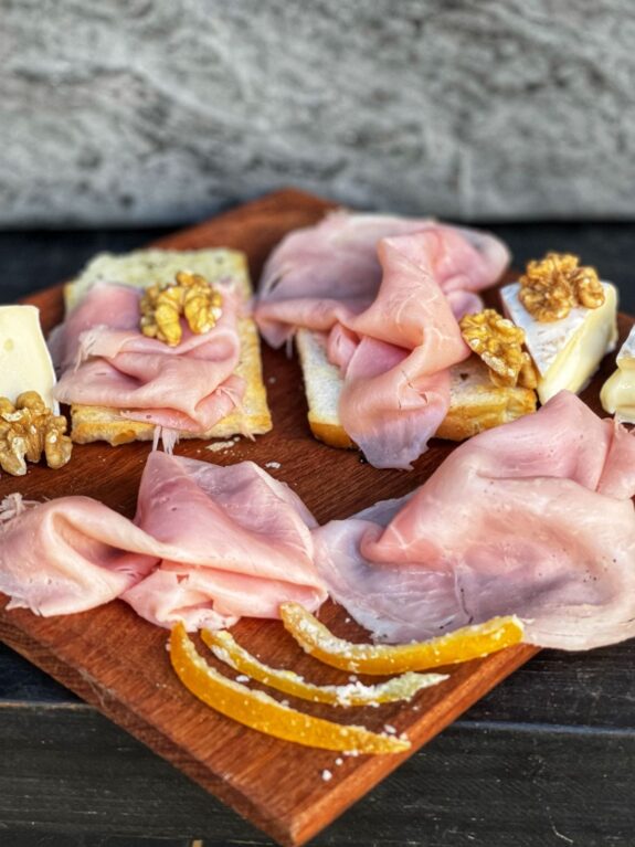 Jamón Cocido Natural Tipo Bocatti – La Tablita Deli